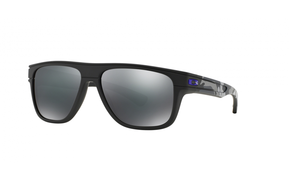 oakley breadbox